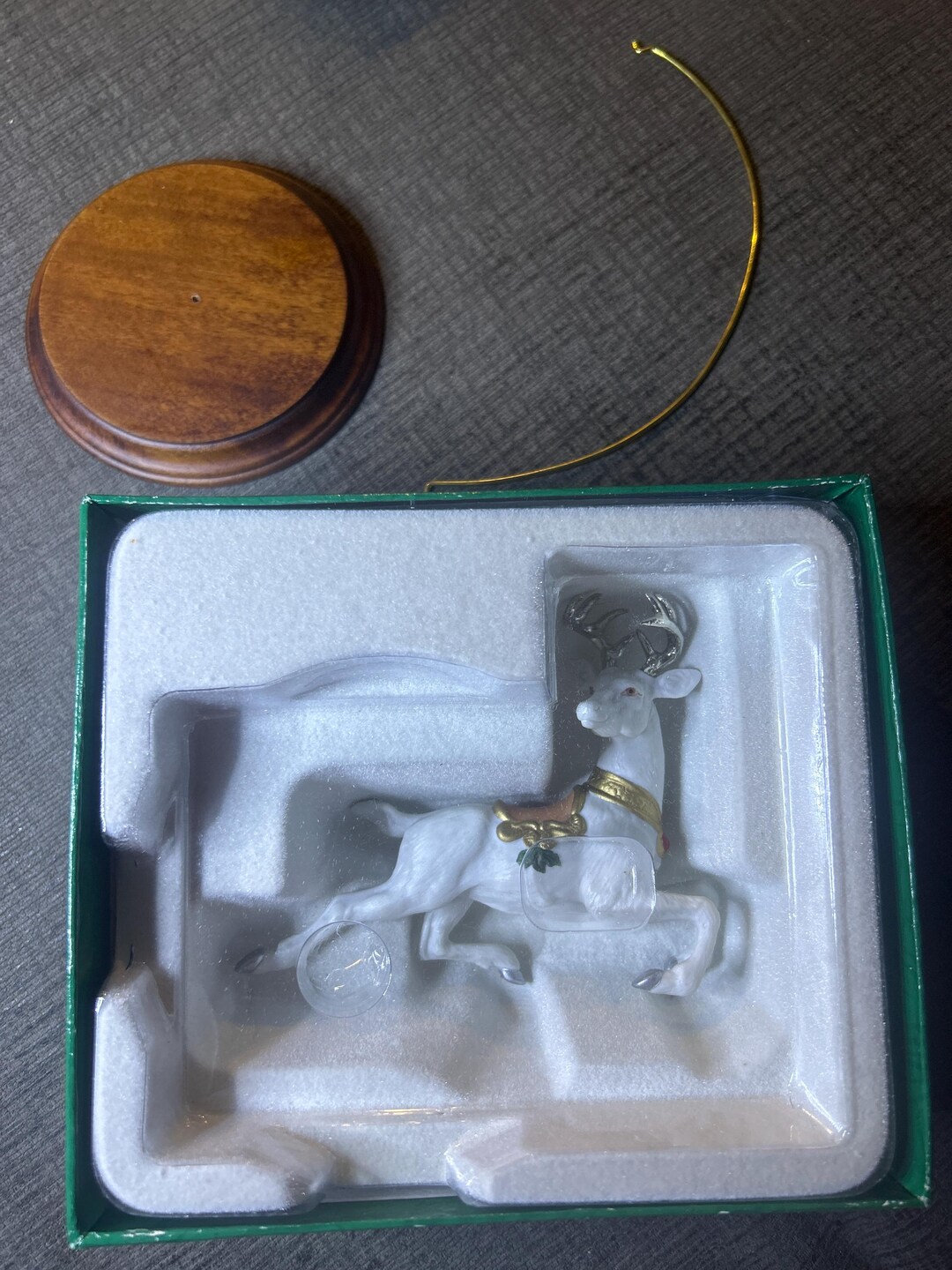 Hallmark “majestic Deer” Ornament Collectors Club New in Box (hand ...