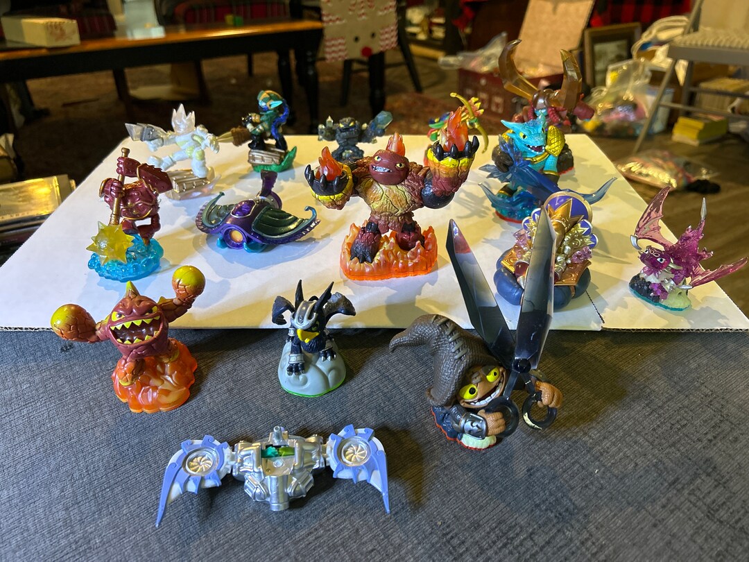12 Activision Skylander Figures. - Etsy