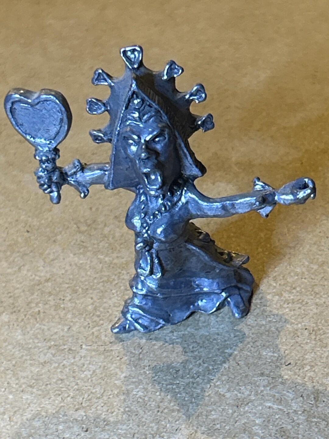 Wanda Scruby Alice in Wonderland Pewter queen of Hearts Figure Rare ...