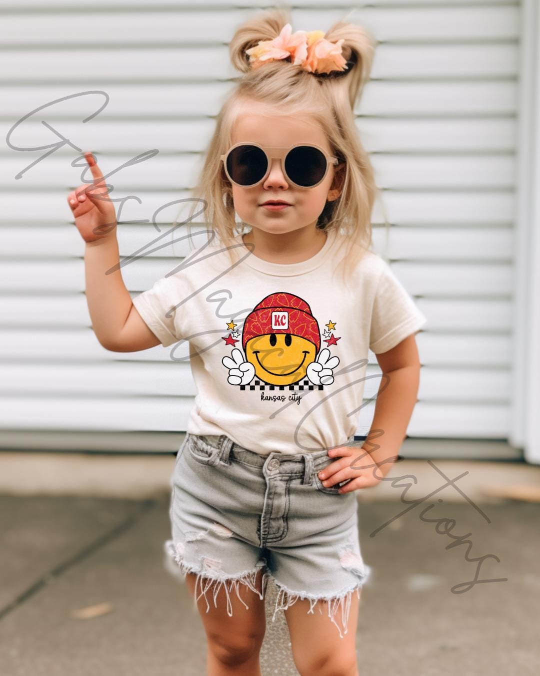 Toddler & Youth Smile Face Emoji Chiefs Kingdom Kansas City Football ...