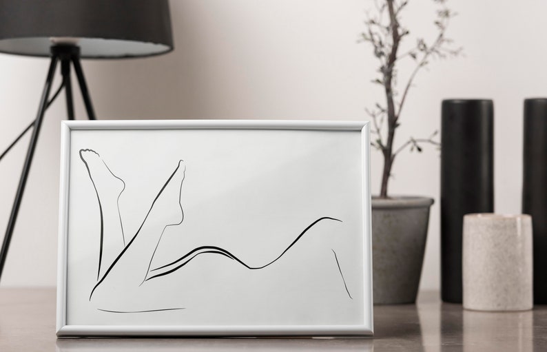 Curvy Woman Body Contour Female Body Outline Printable Wall - Etsy