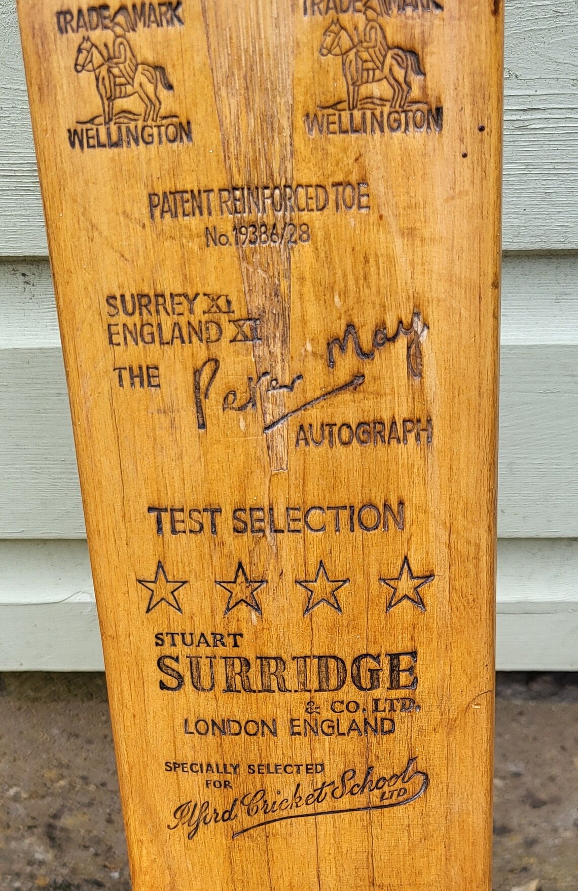 Vintage Cricket Bat Clock With Cricket Bat Shaped Hands - Etsy