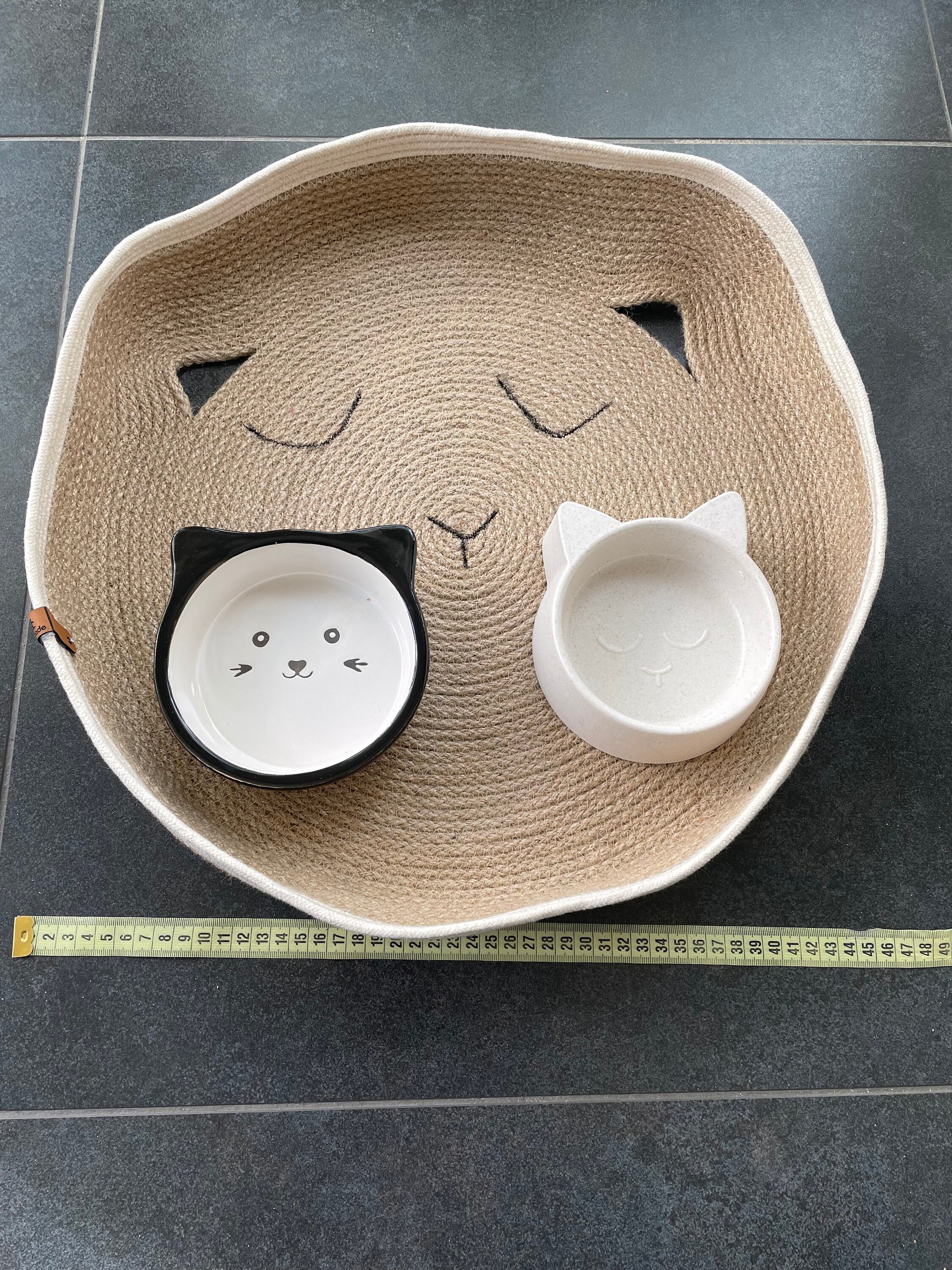 Cat Basket and Scratcher; Handmade Jute Cat Place Mat; Cat Scratch Mat ...
