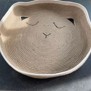 Cat Basket and Scratcher; Handmade Jute Cat Place Mat; Cat Scratch Mat ...