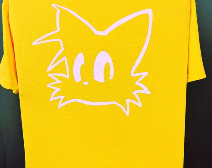 Tails the Fox T-shirt - Etsy