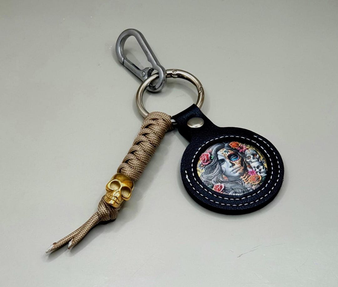 Sugar Skull Faux Leather Keyring, Memento Gothic Coin Keychain, Dark ...
