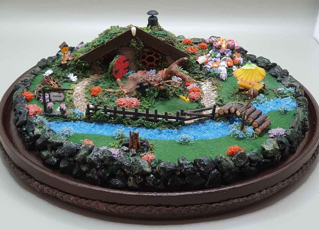 Miniature House Diorama Ornament, Cottagecore Decor, Hobbitcore Gift ...