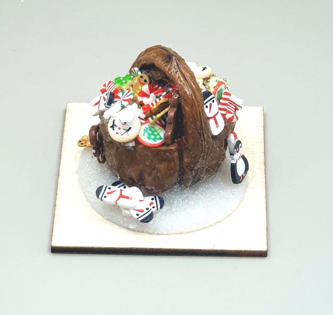 Walnut Shell Miniature Christmas Food Basket, Xmas Diorama, Novelty ...