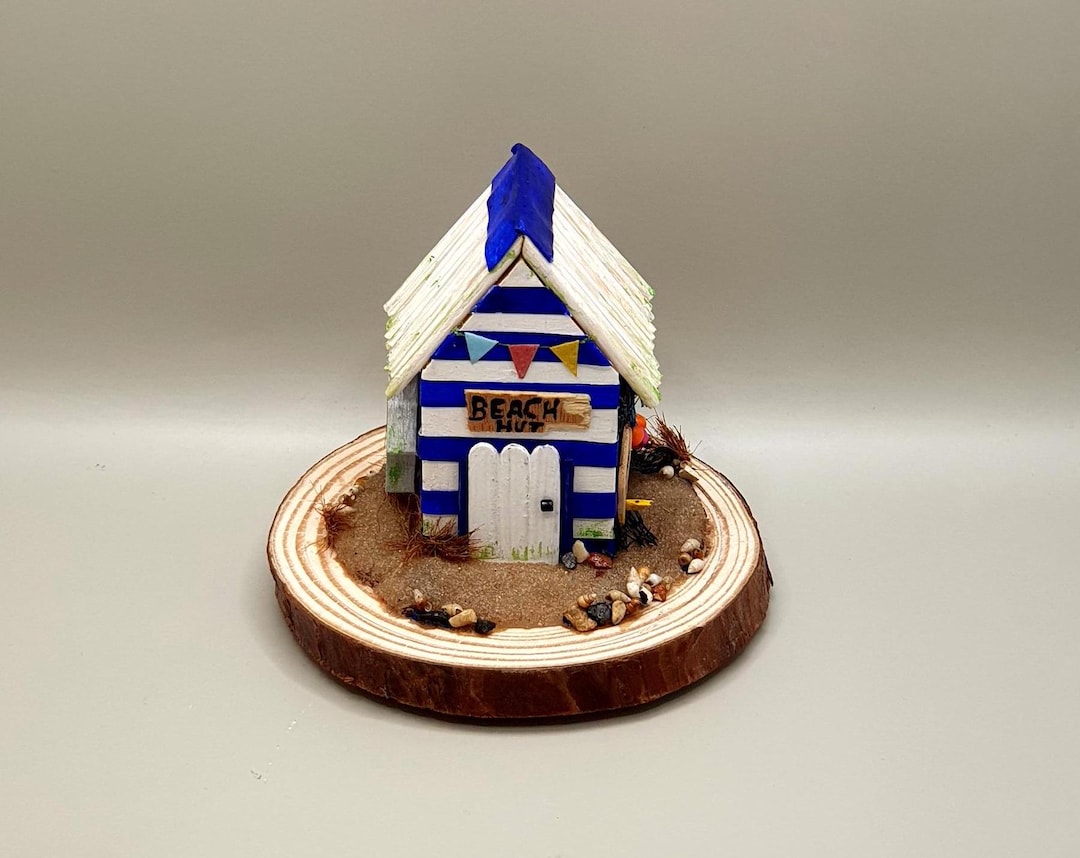Miniature Beach House Diorama, Beach Hut Decor, Seaside Ornaments ...