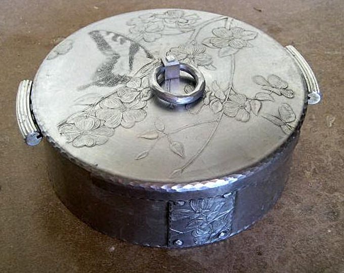 Vintage ARTHUR ARMOUR Hammered Aluminum Serving Dish With Dogwood ...