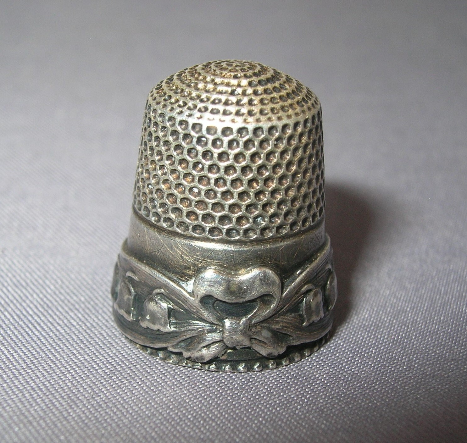 Antique Sterling Silver Thimble Stern Bros Bow, Ribbons, and Lilies of ...
