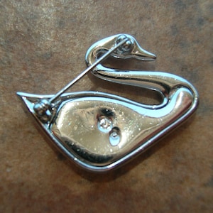 Vintage SWAROVSKI Crystal Figural Swan Bird Pin Brooch Signed & Retired ...