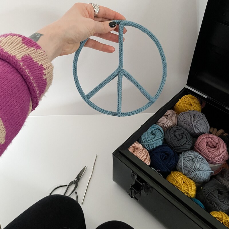 Knit Peace Sign - Etsy