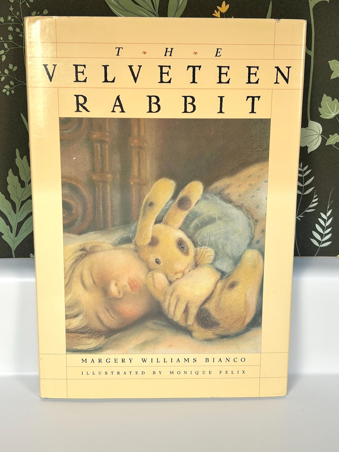 The Velveteen Rabbit by Margery Williams Illustrated by Monique Felix ...