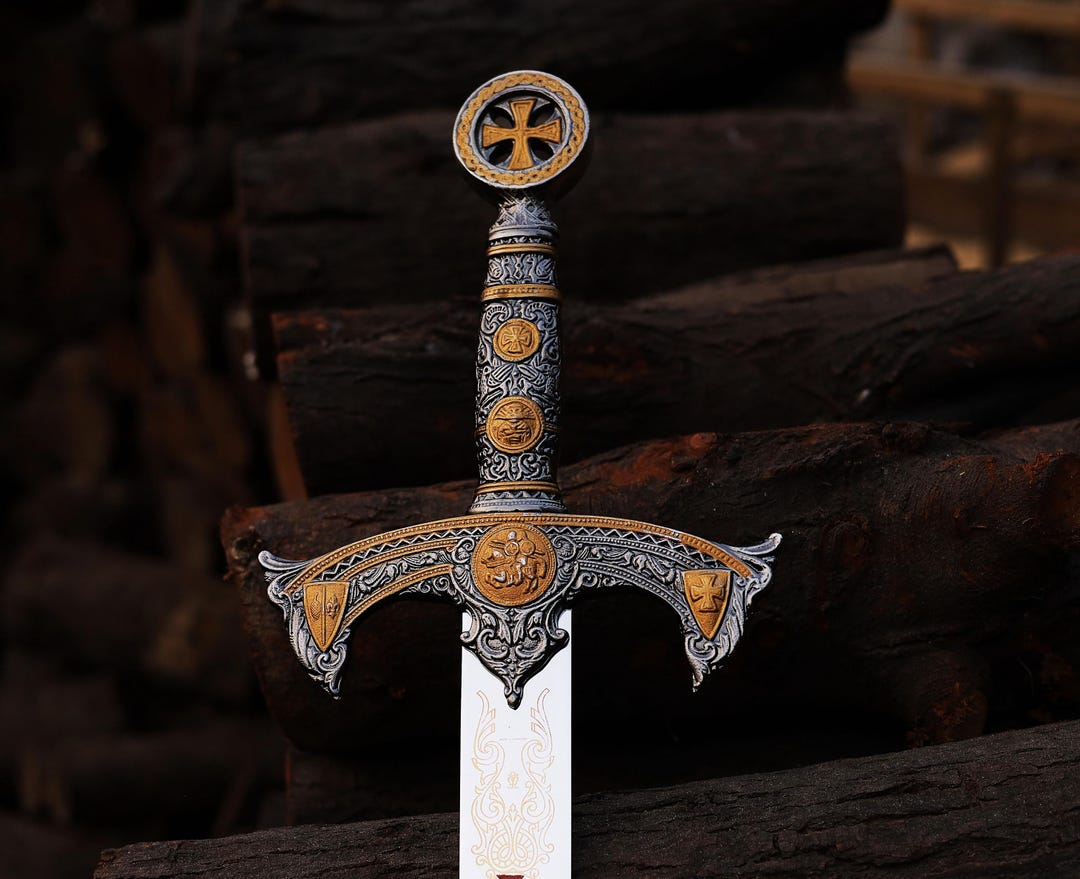 Hand-forged Damascus Crusader Sword: Medieval Collectible With Zinc ...