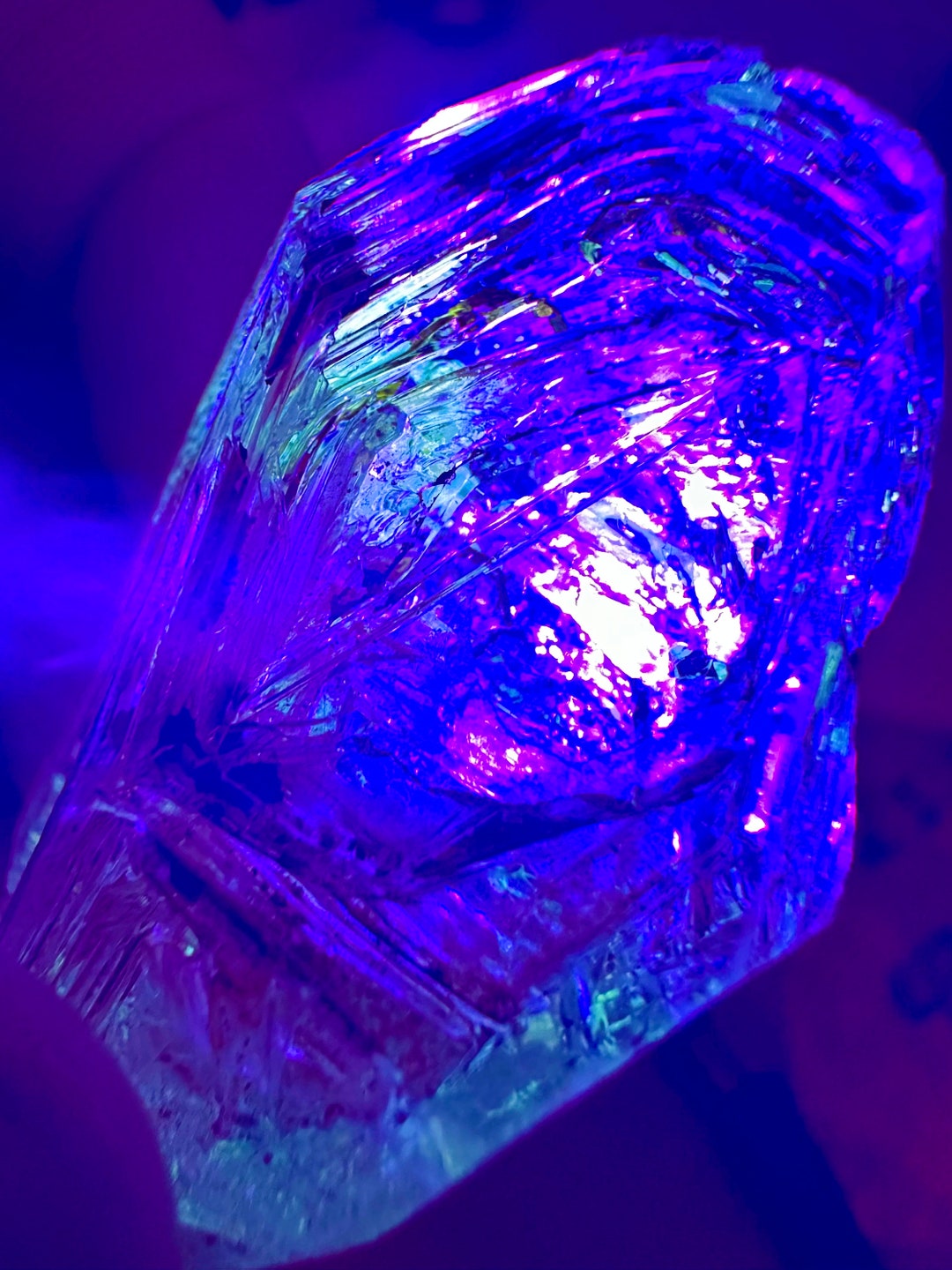 Firefly Skeletal Petroleum Included Quartz Uv Reactive Mineral Specimen ...