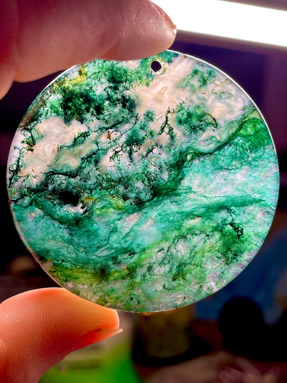 Qualite superieure Green Moss Agate Pendentif Cabochon Bijoux perces Crystal Shop Gemmy Mineral Specimen Cabachon