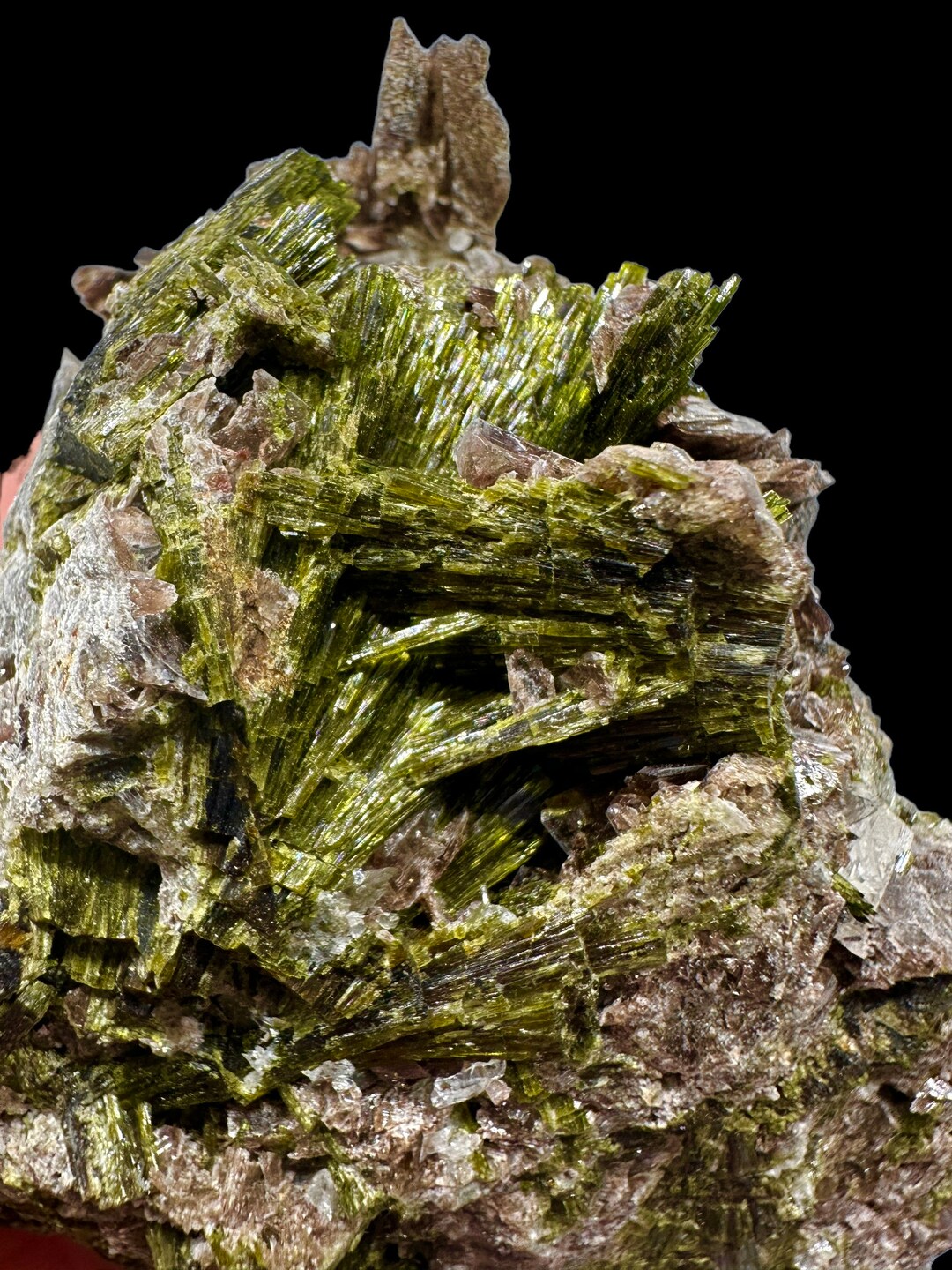 Axinite, Quartz & Epidote Crystals From Peru- Raw Mineral Specimen ...