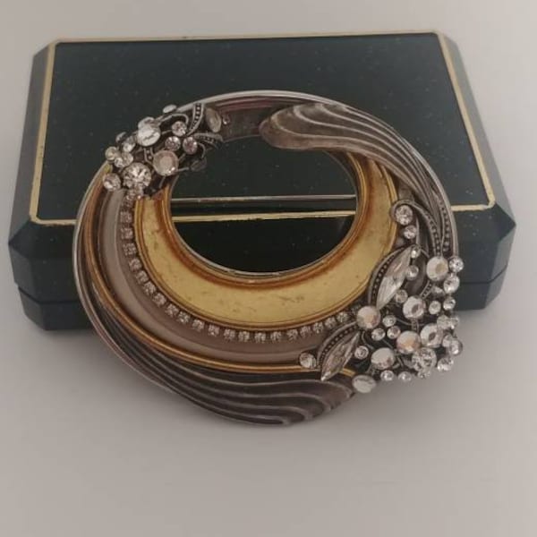 Langani Brooch - Etsy