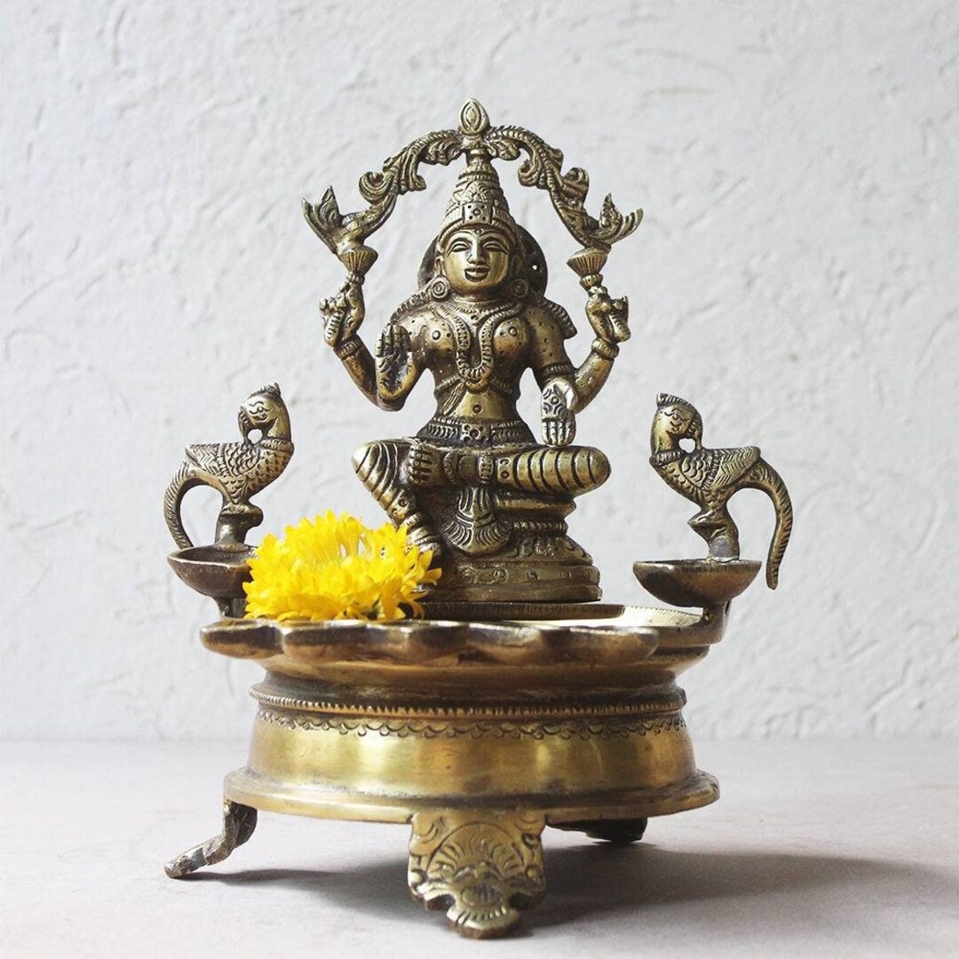 Laxmi Brass Diya for Home Temple, Lakshmi Oil Wick Diya, Indian ...