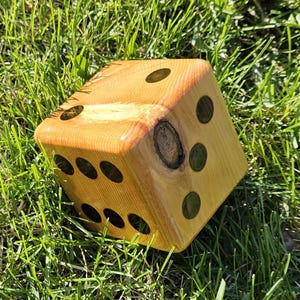 Giant Cedar Lawn Dice Set: Yardzee, Yarkle, Family Game - Etsy