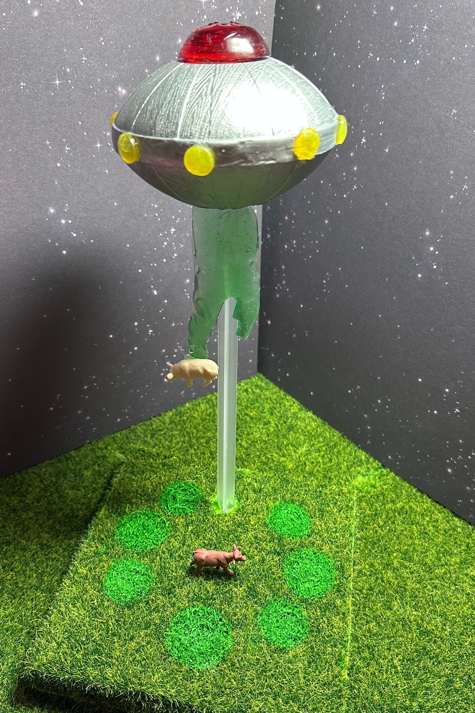 UFO Alien Abduction Sculpture - Etsy