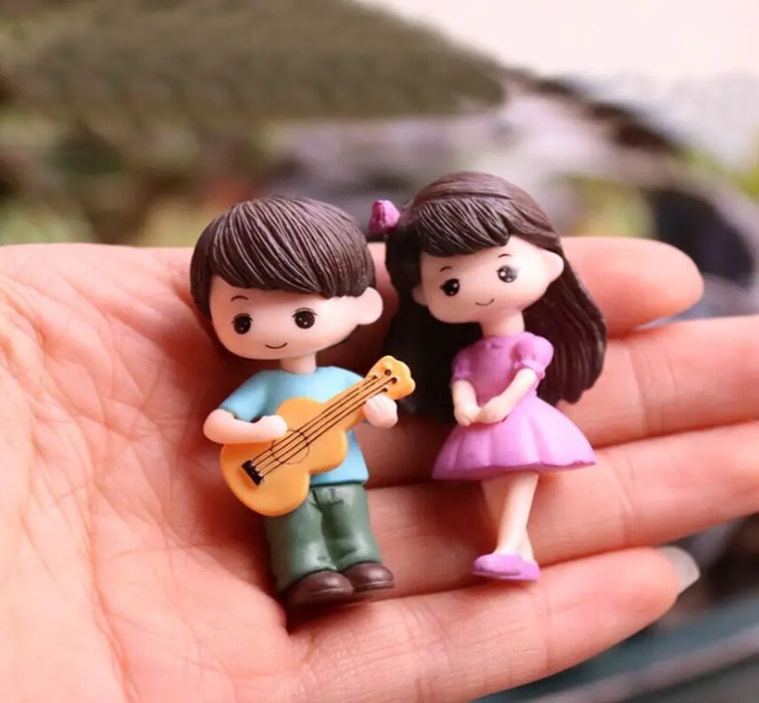 Miniature Couple, Mini People. Doll and Model Supplies, 2.5" Resin ...