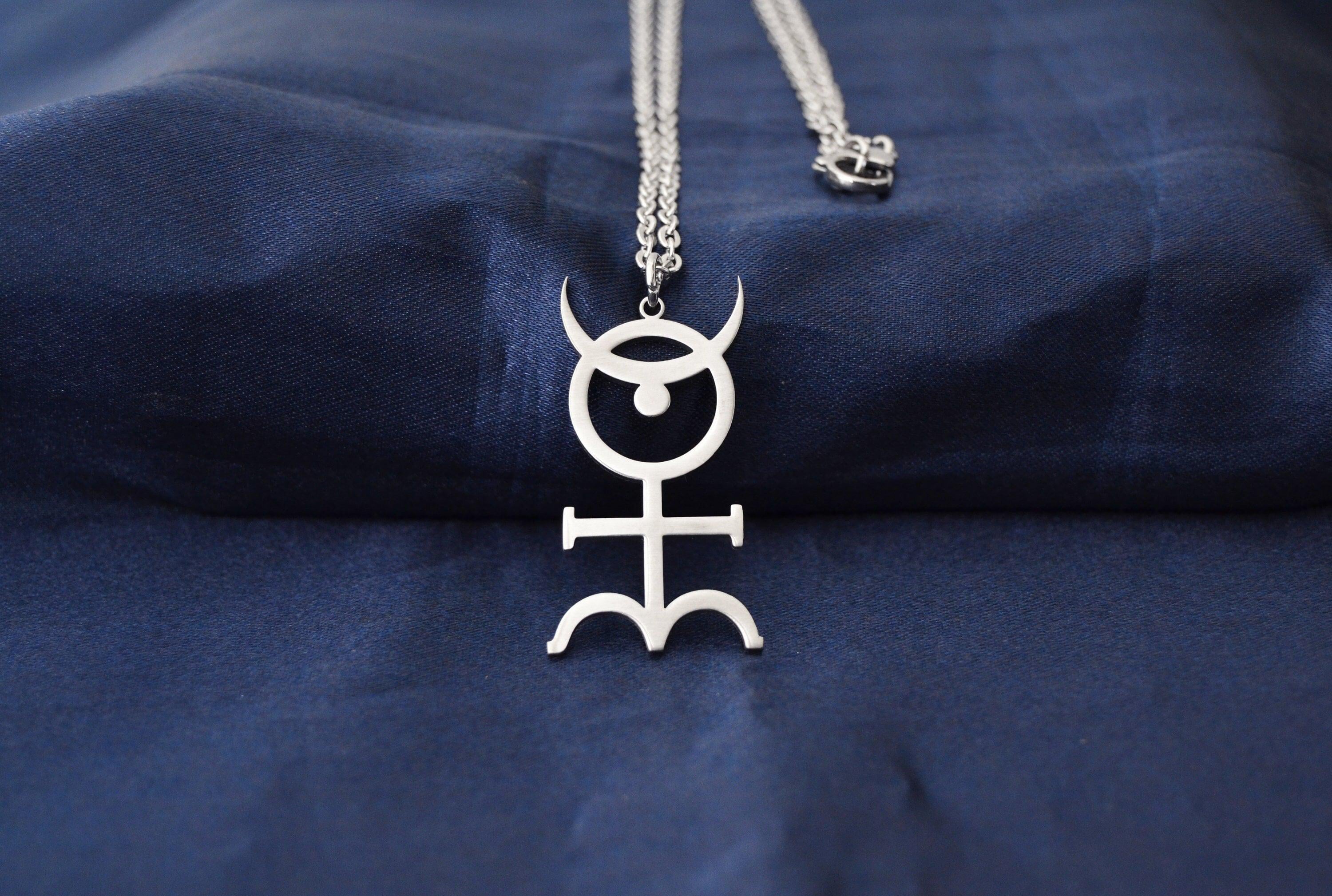Pendant of the Hieroglyphic Symbol, the Hieroglyphic Monad, Elemental ...