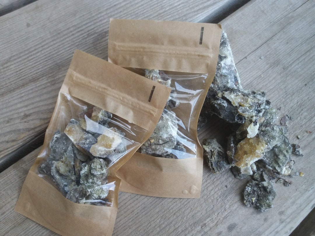 Natural Old Spruce Resin, Approx 3 Oz, Fir Tree Dried Resin, Natural ...