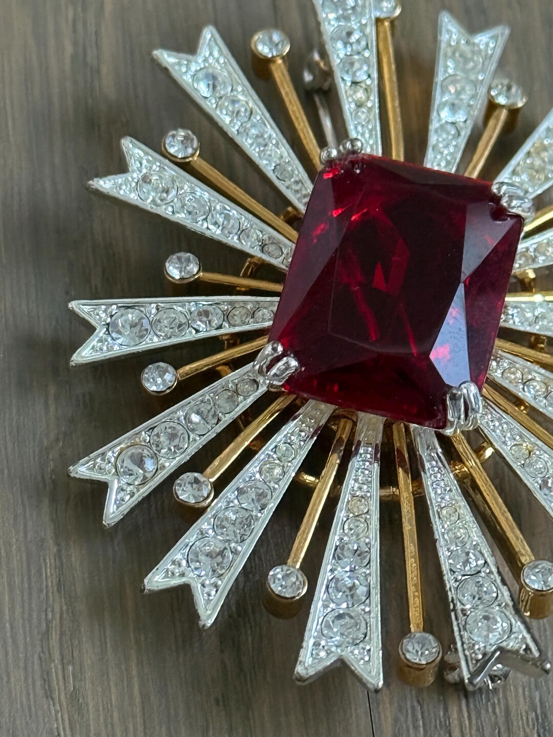 Vintage 2005 Kenneth Jay Lane KJL Starburst Red Rhinestone Brooch Pin ...
