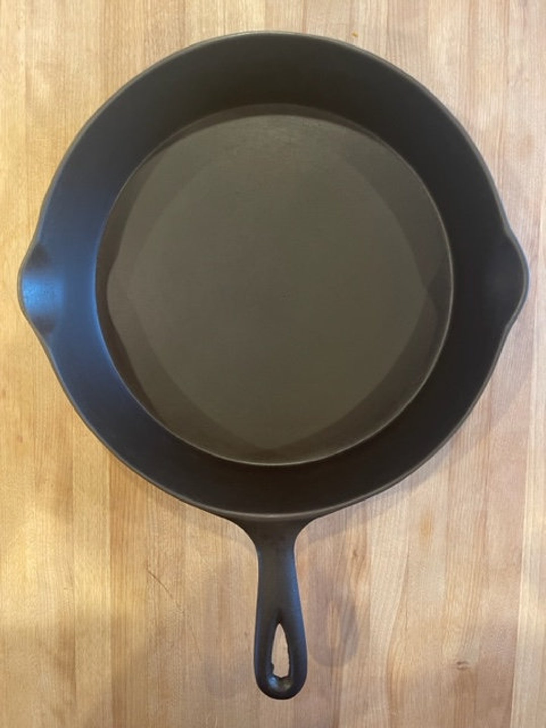 Unmarked #9 Favorite With CHF Ghost Mark Skillet - Restored - 019423 - Etsy