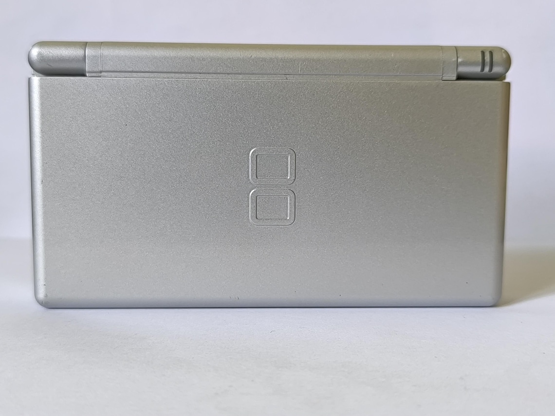 Vintage Nintendo DS Lite Silver Console Handheld With Call of Duty 4 - Etsy