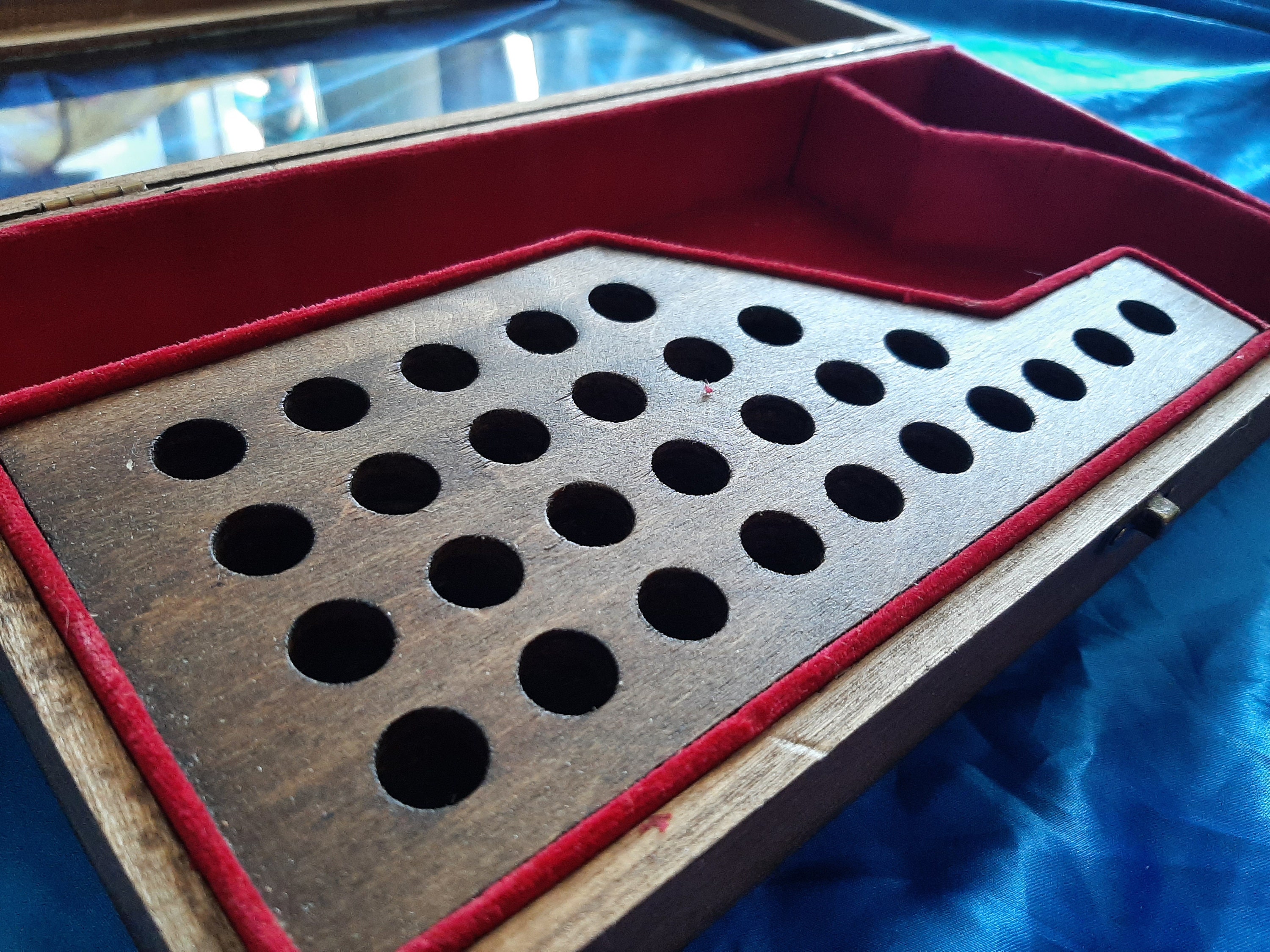 Colt Single Action Army Revolver Display Case - Etsy UK