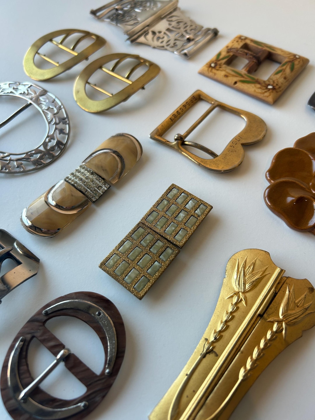 Vintage Dress Belt Buckles: Costume Fashion Projects, 14 Designs - Etsy