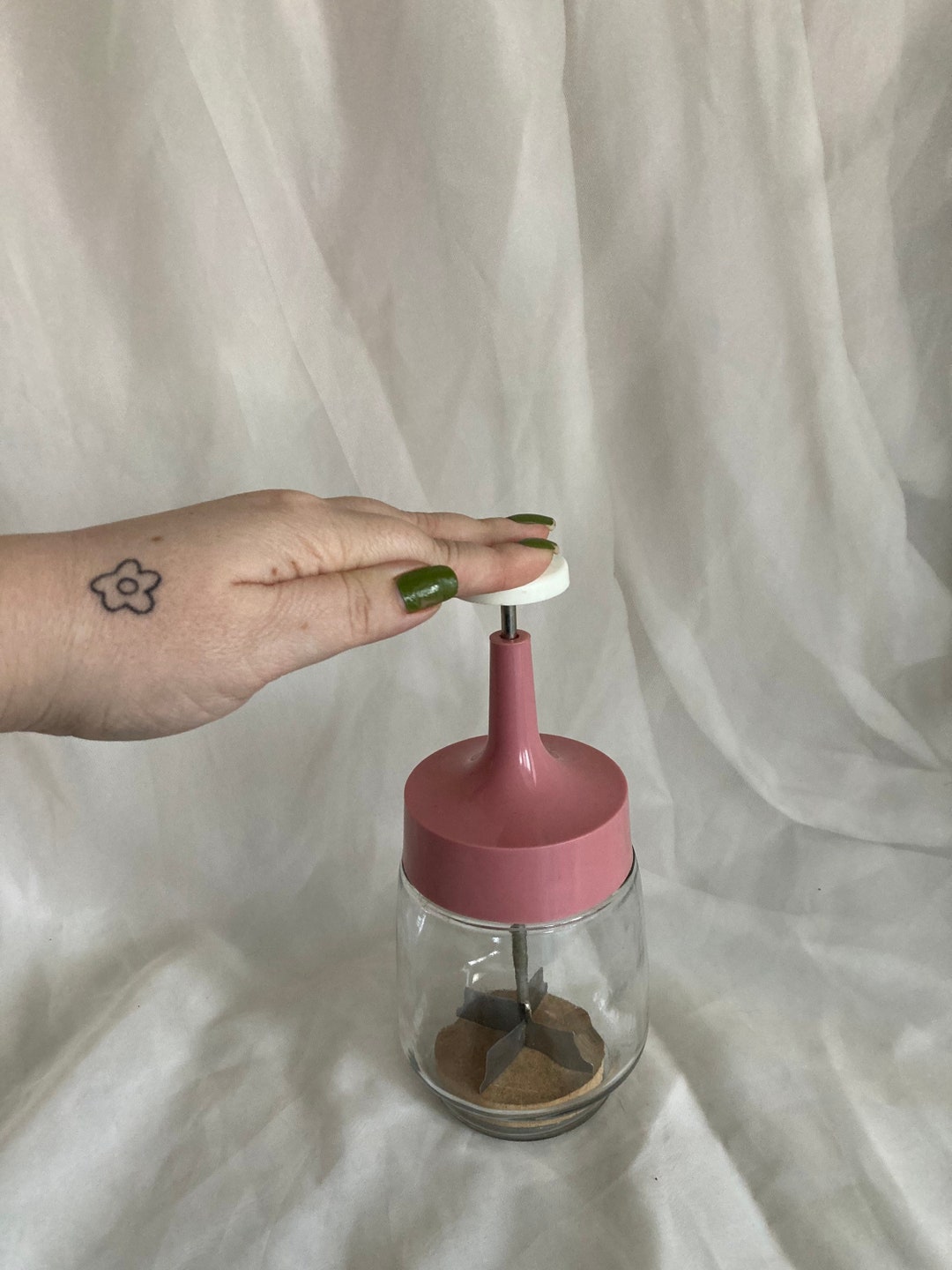 Vintage Gemco Nut Chopper - Retro 1950s Pink Nut Chopper Plastic Metal ...