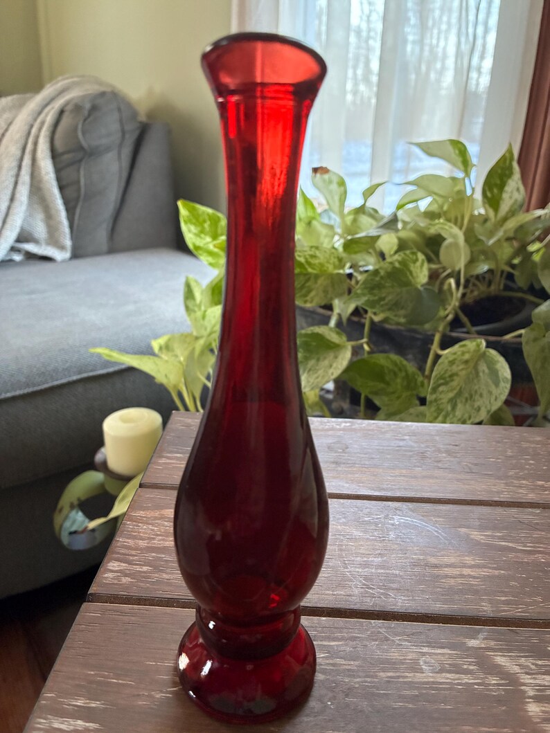 Vintage Avon Vase- Ruby Red Bud Vase Single Flower Unforgettable ...