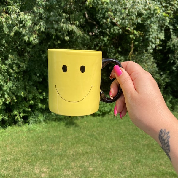 Yellow Smiley Mug - Etsy