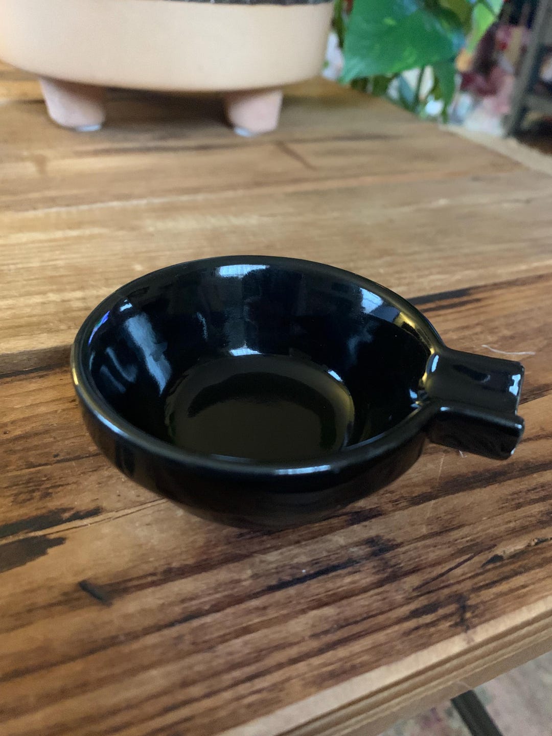 Black Ceramic Single Smoke Ashtray- Vintage Ashtray Tobacciana Ashtray ...