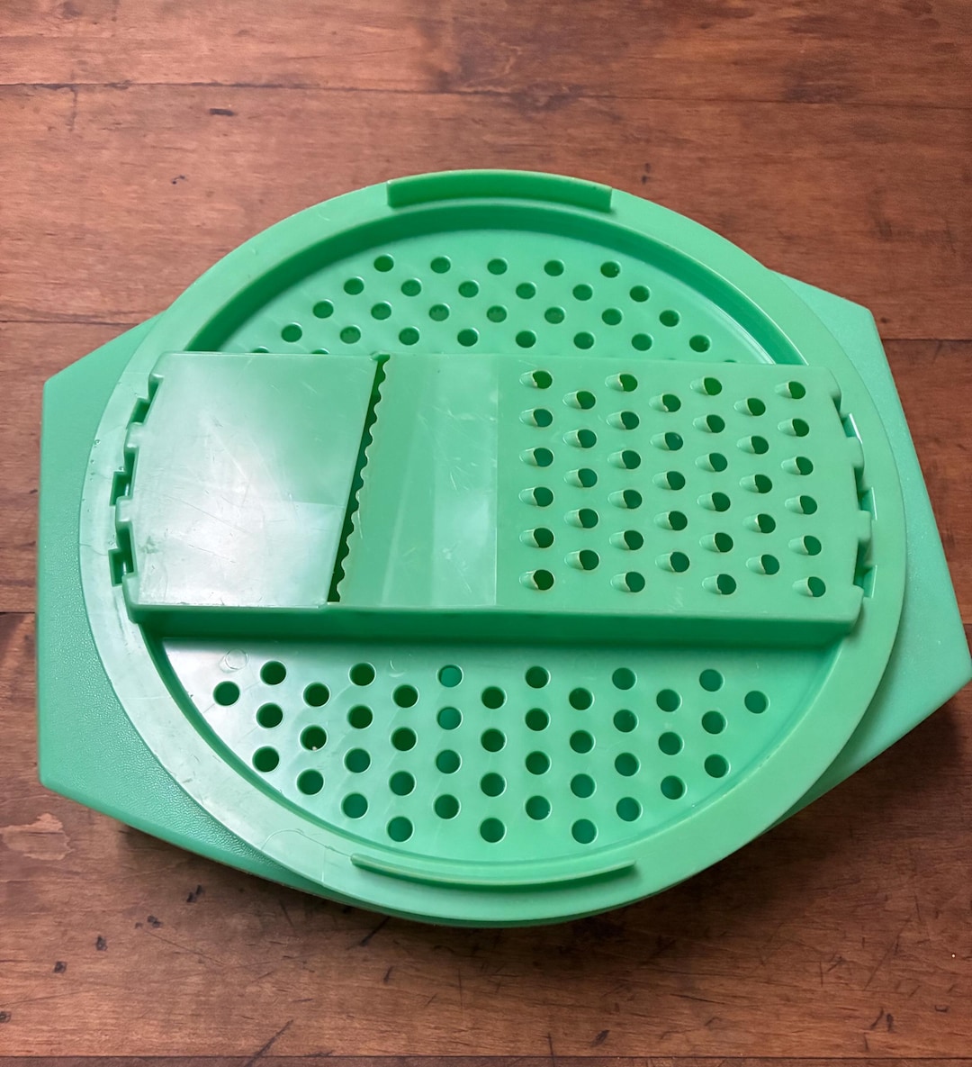 Vintage Tupperware Grate N Store - Retro Style Jadeite Green Shredder ...