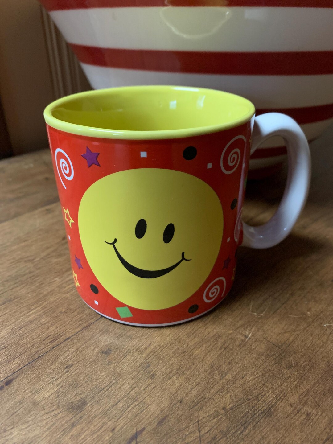 Smiley Face Mug- Burton and Burton Red Yellow White Cup With Party ...
