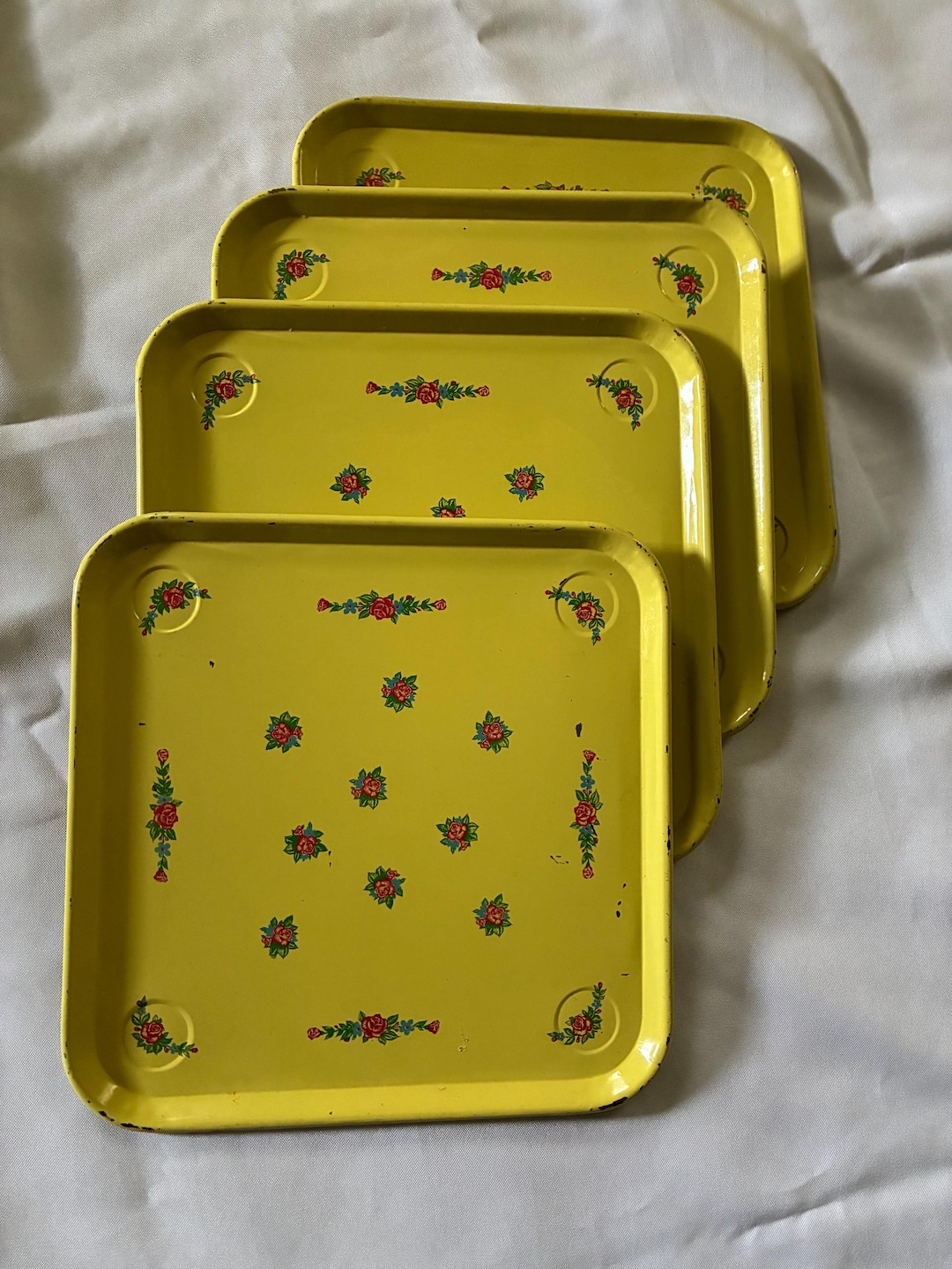 Rose Print Yellow Snack Trays- Set of 4 Metal Trays 1960s Snack Serving ...