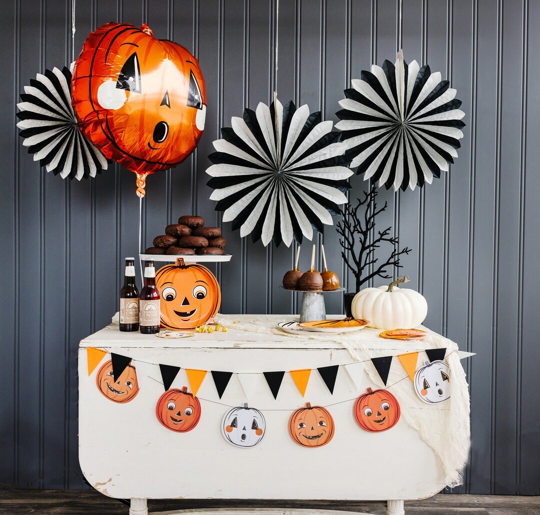 Vintage Halloween Banner Set - Halloween Party Décor - Halloween Baby ...