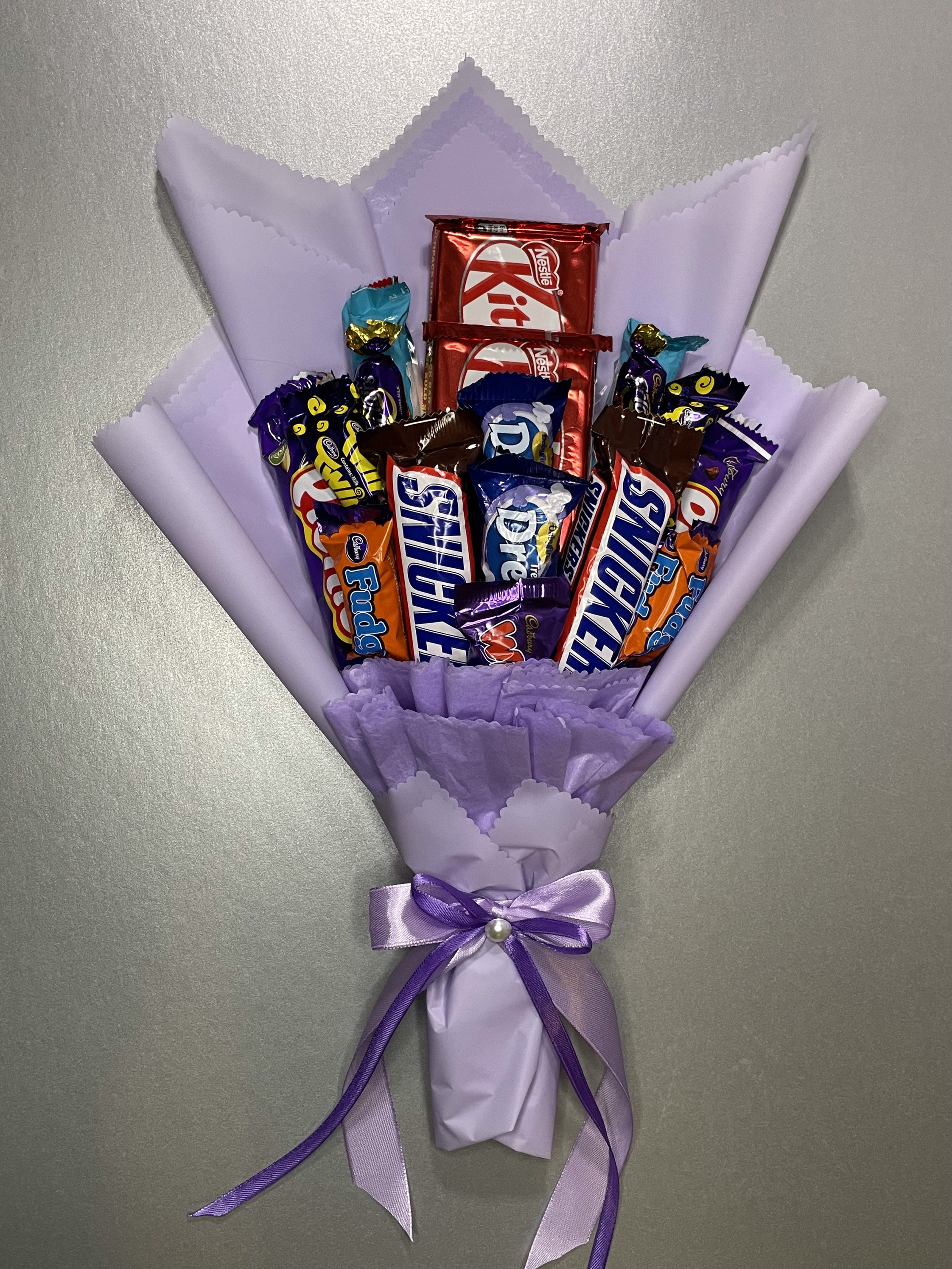 Mini Chocolate Bouquet is a Great Alternative to Flowers for Any ...