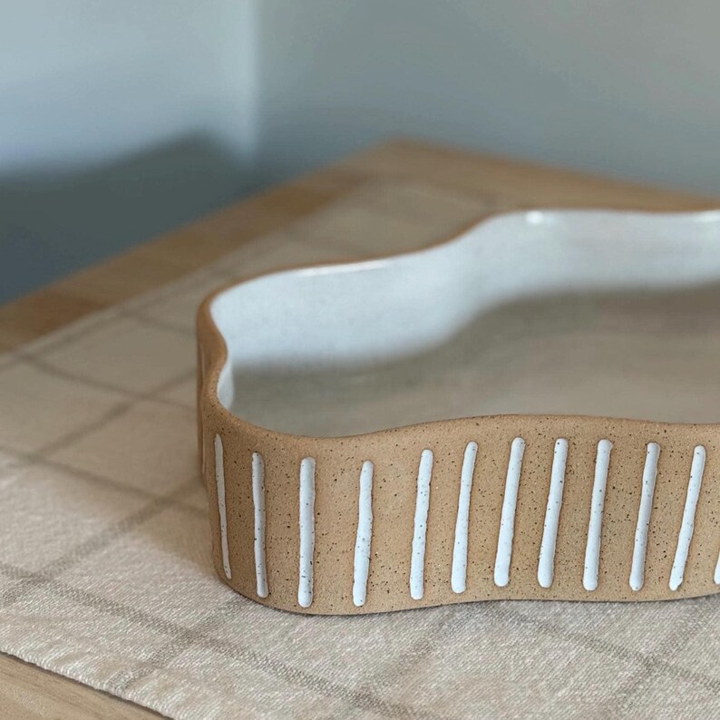 Wavy Brownie Baking Pan Stoneware Baking Dish Kitchen Island Shallow ...