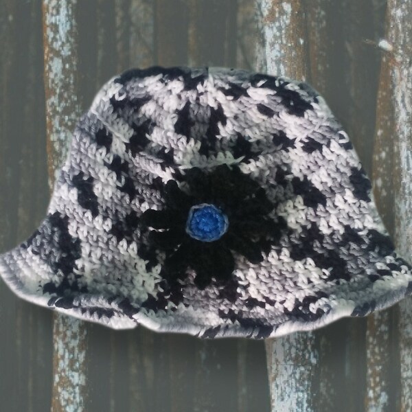 Black Crochet Ruffle Hat - Etsy