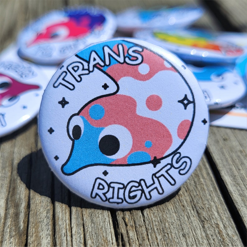 1" Worm on a String Pride Pins - Etsy