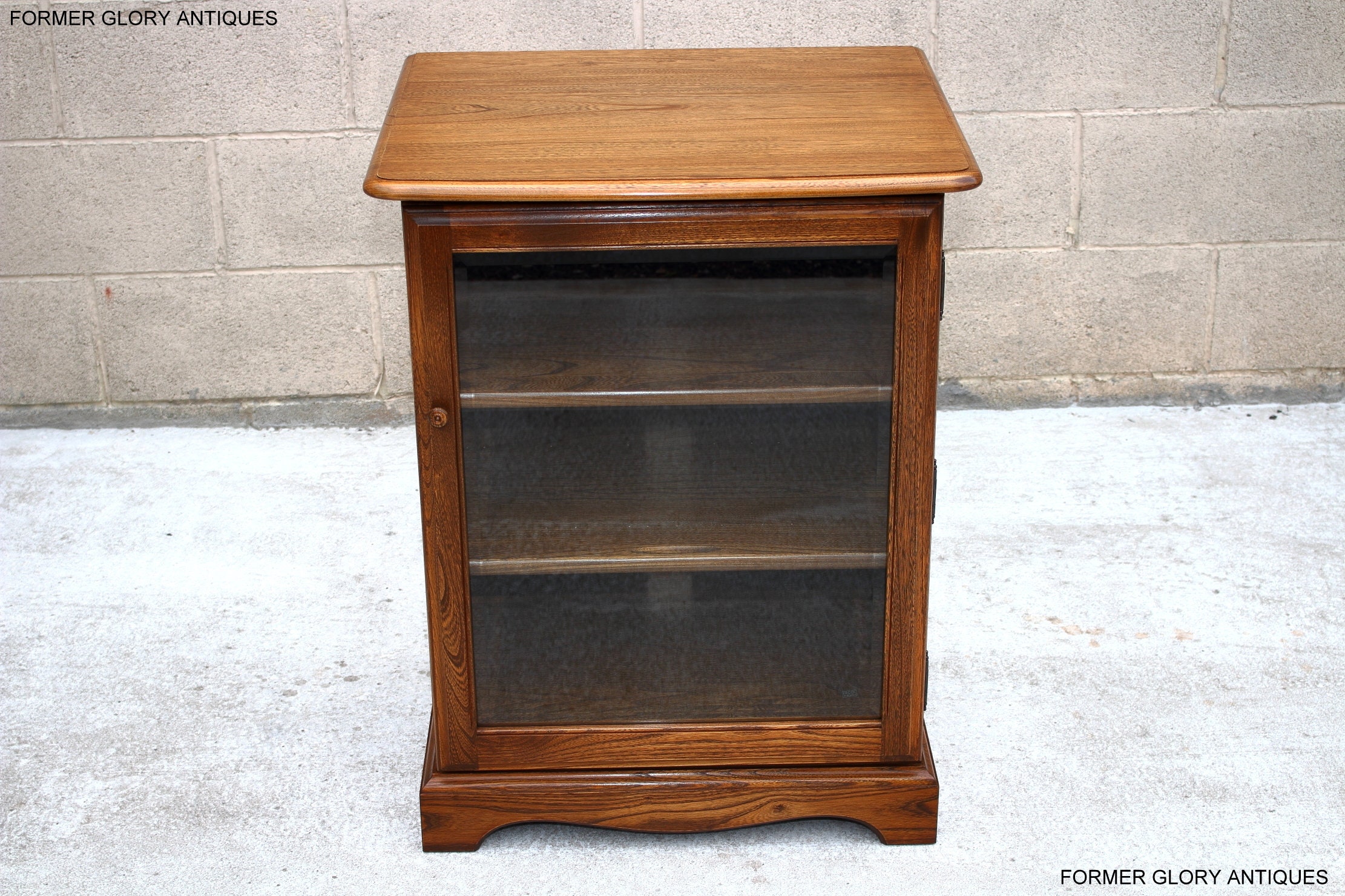 Ercol Hi Fi Stand - Etsy UK