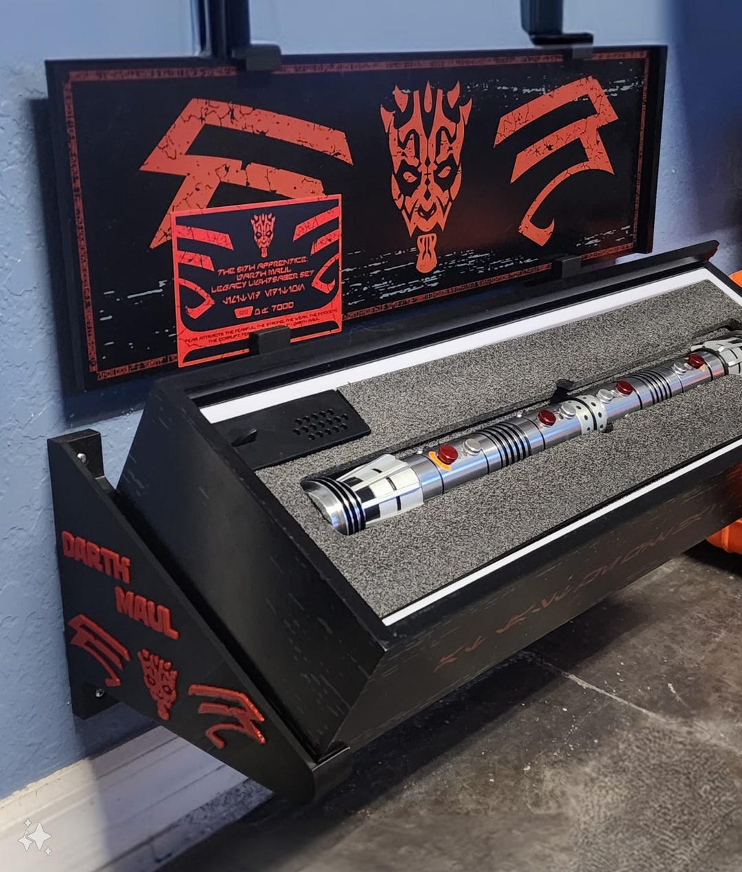 Darth Maul Legacy Lightsaber Box Set Display - Etsy
