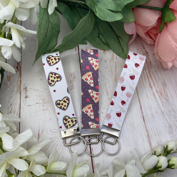 Pizza Keychain - Etsy