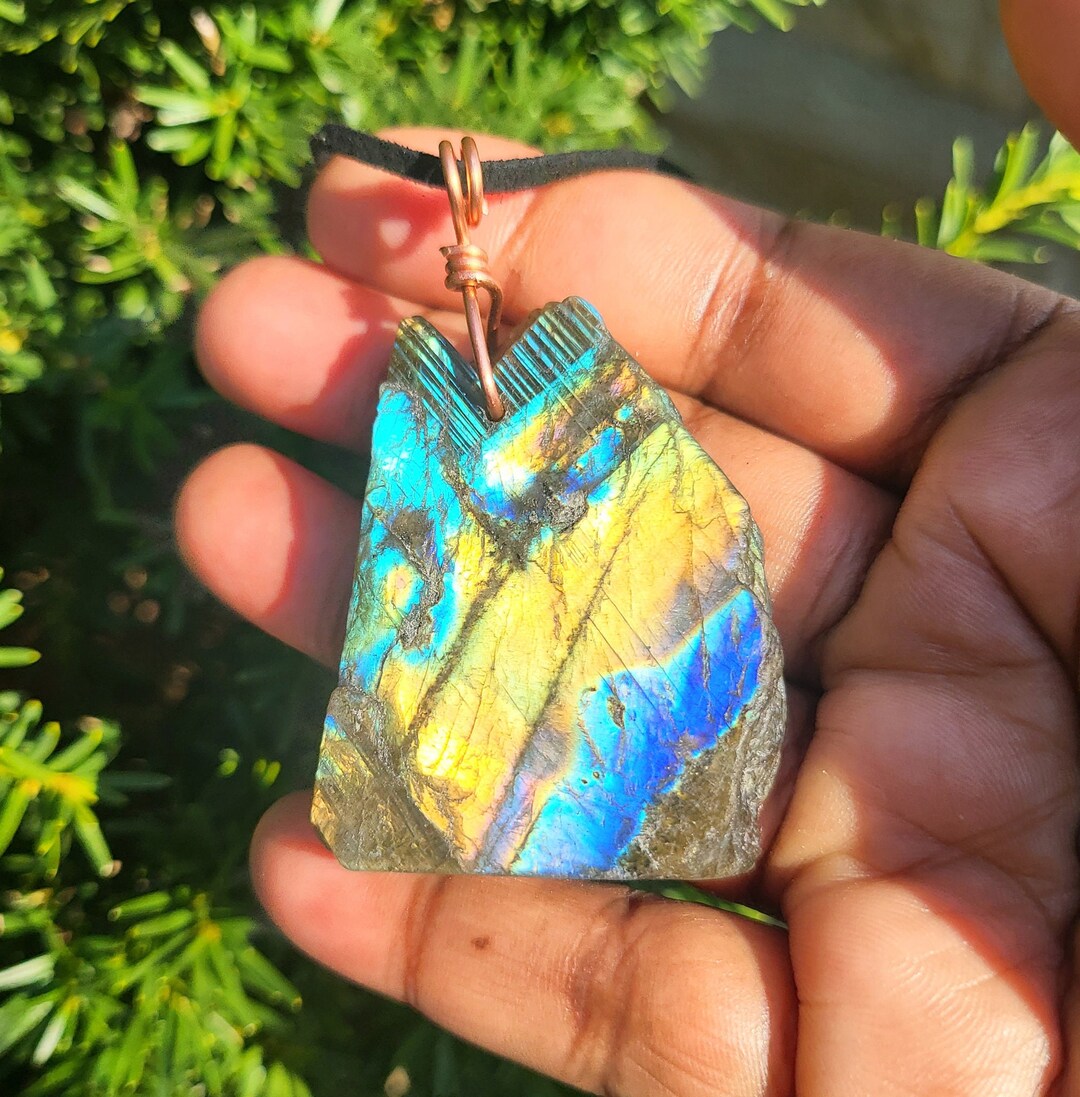 Spectrolite Necklace • Healing Crystals • Labradorite Necklace ...